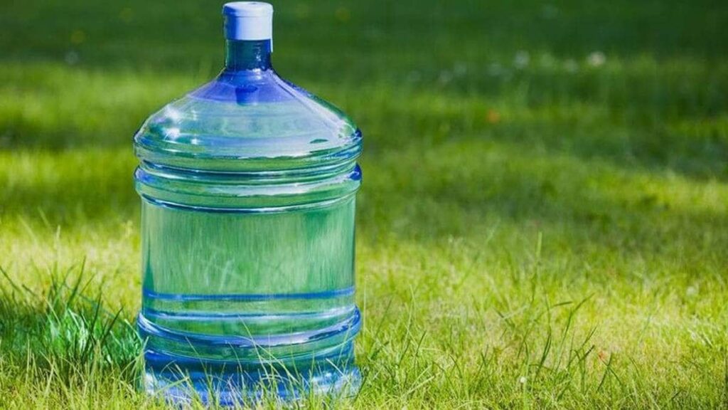 How Many Pounds Is 5 Gallons Here The Answer How Many Pounds Is 5 Gallons Here The Answer